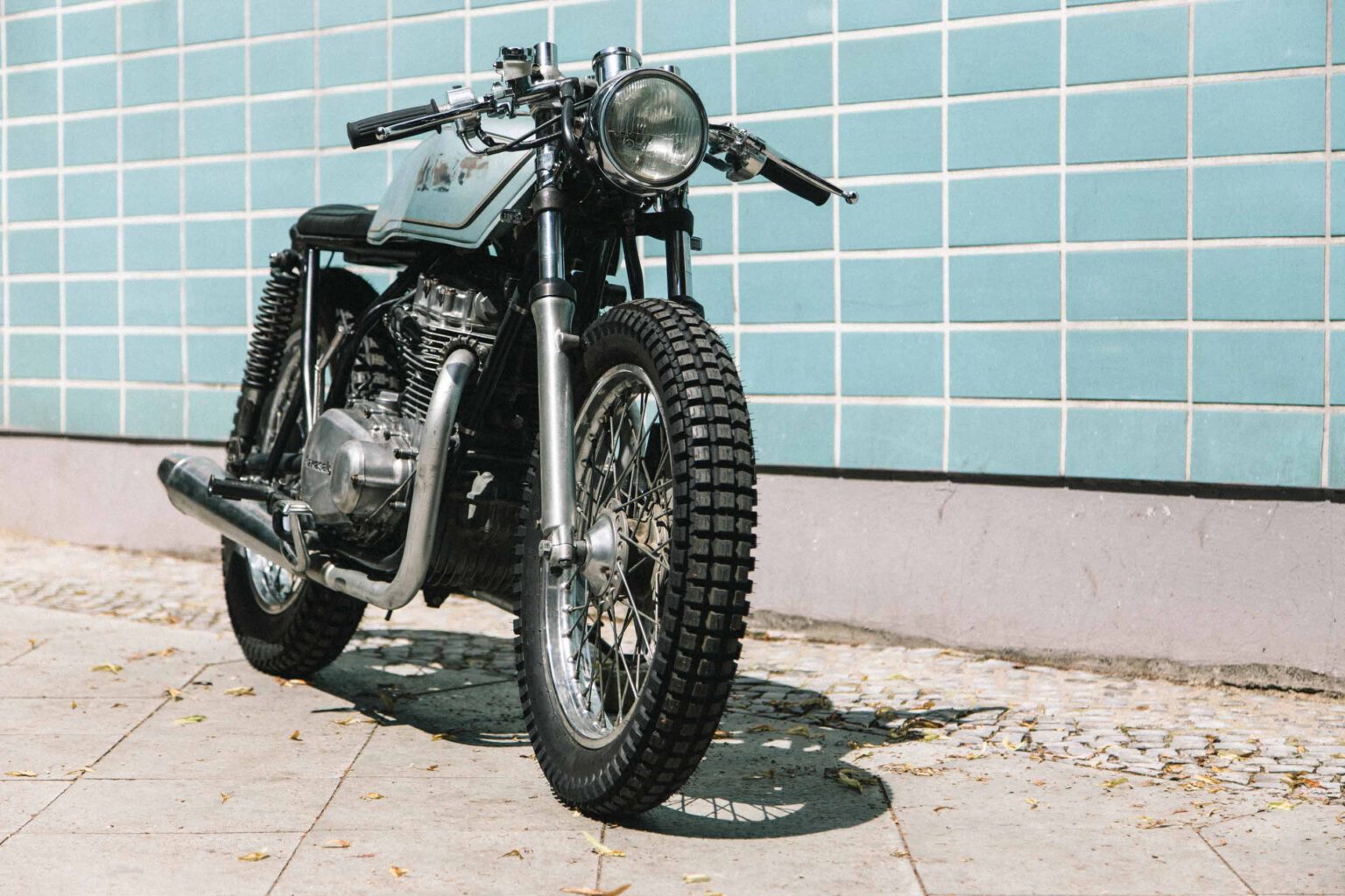 kawasaki z400 custom #2 | IKONIC BIKES